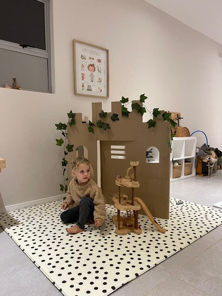 Castle – Little Beehive